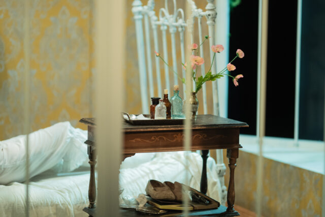 Kollane tapeet - Draamateater